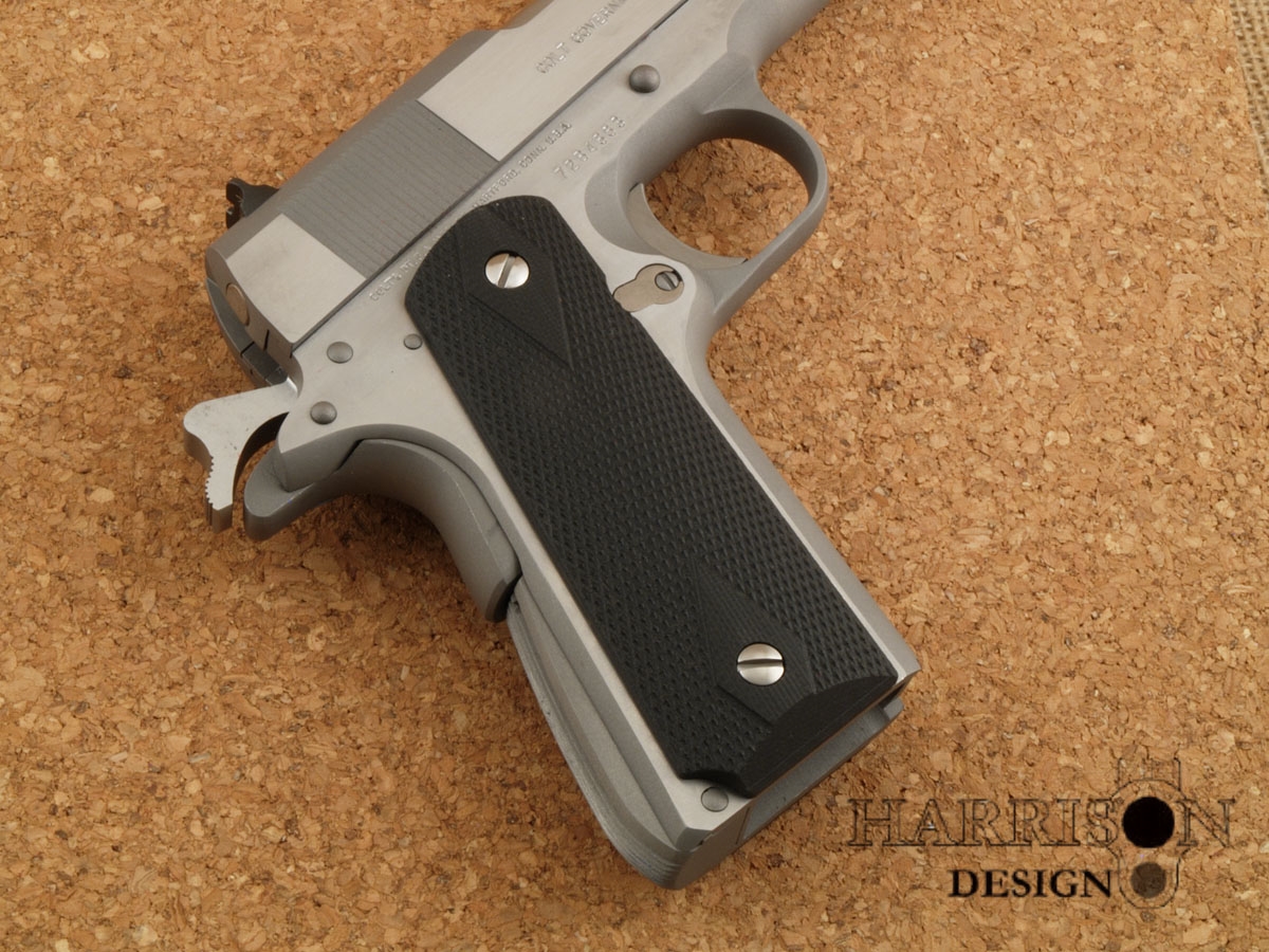 Harrison Design & Consulting, LLC. HD-305 Double Diamond checkered grips