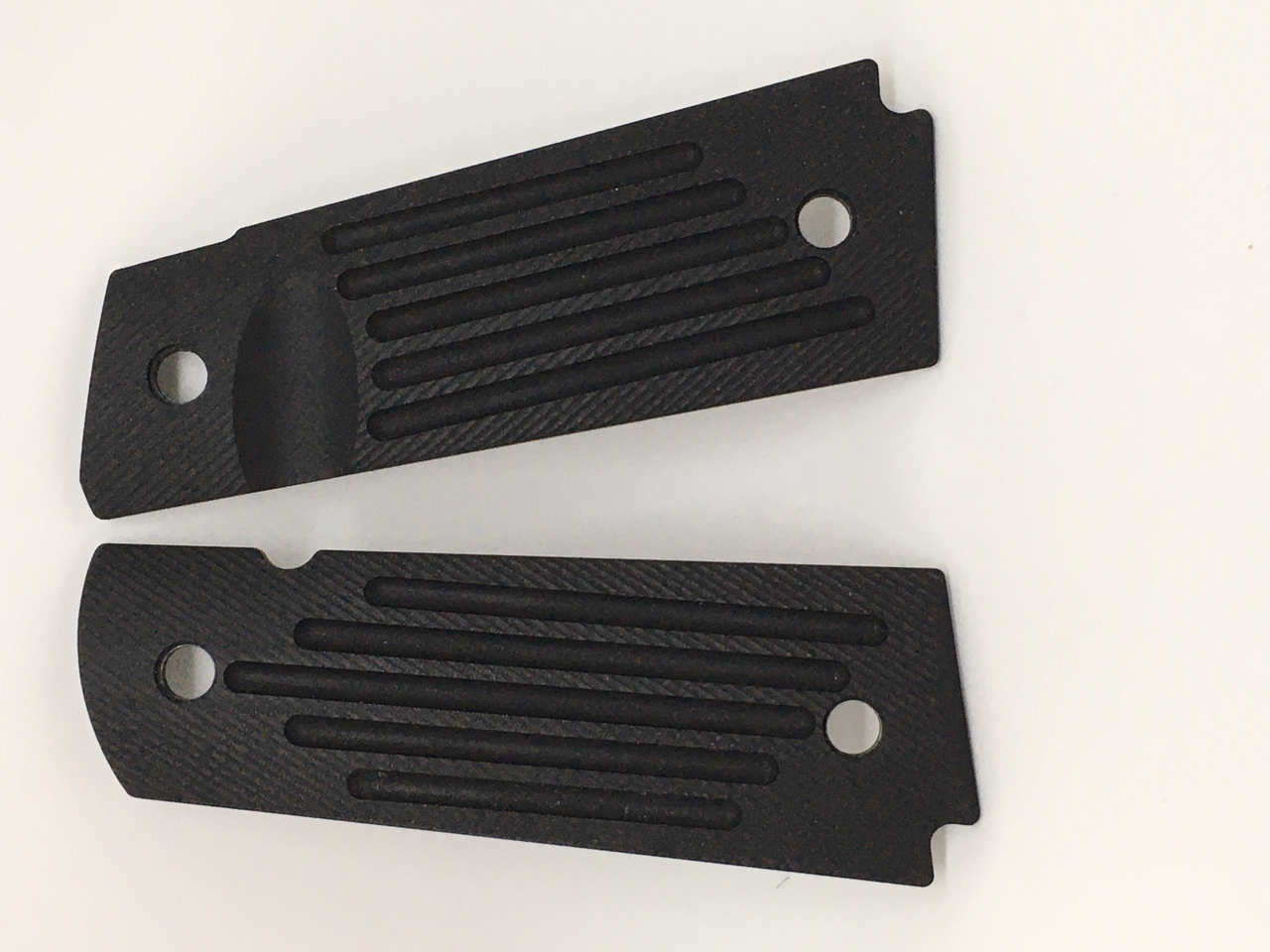 Harrison Design & Consulting, LLC. HD-309-TS Carry Groove Grips - EMP4